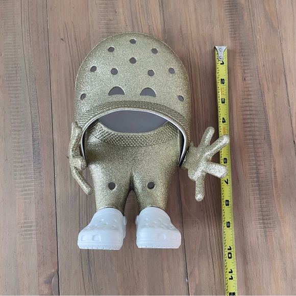 CROCS | Accents | Croc Day 22 Lil Classic Gold Glitter Exclusive Shoe ...